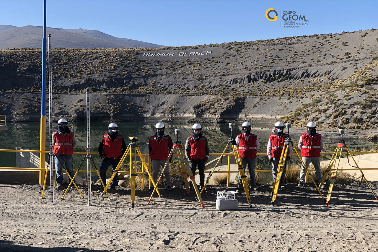 GRUPO GEOM – Topografía, Fotogrametría, Drones, Geología, Geotecnia, Mecánica de Suelos ...